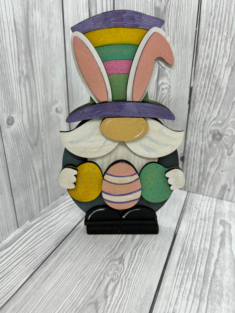 MDF Easter Mad Hatter Gnome – Glitzcraft